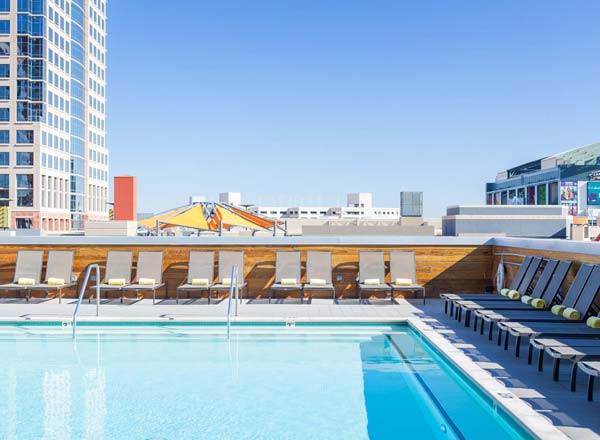 Luster Rooftop Bar-凤凰城的屋顶酒吧|188bet手机版备用屋顶指南 - 金博宝188手机网页,188bet足球网站在线